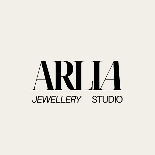 About | Arlia Hassell