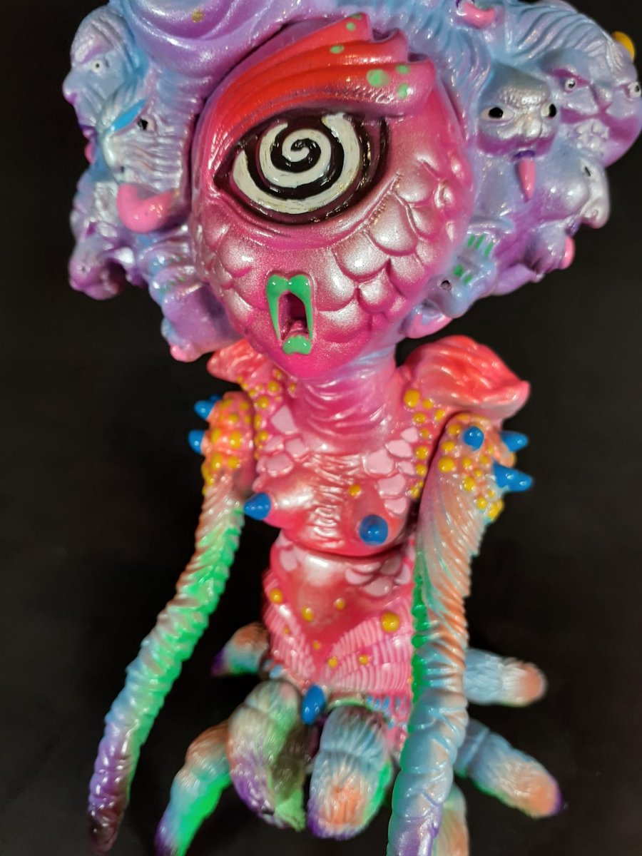 Naomi Knaff Art Toys, Resin Toys, Softvinyl Toys — Home