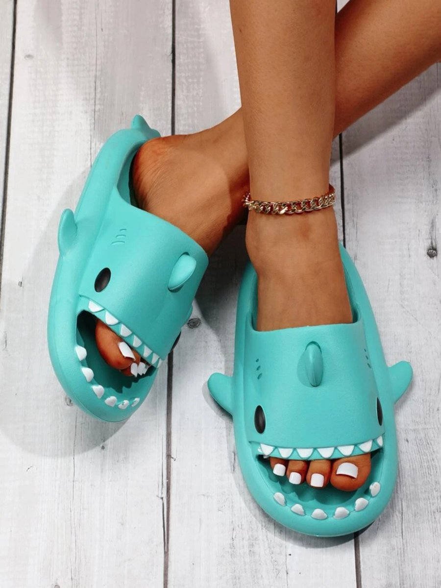 Light Blue Shake Slippers | Norvify