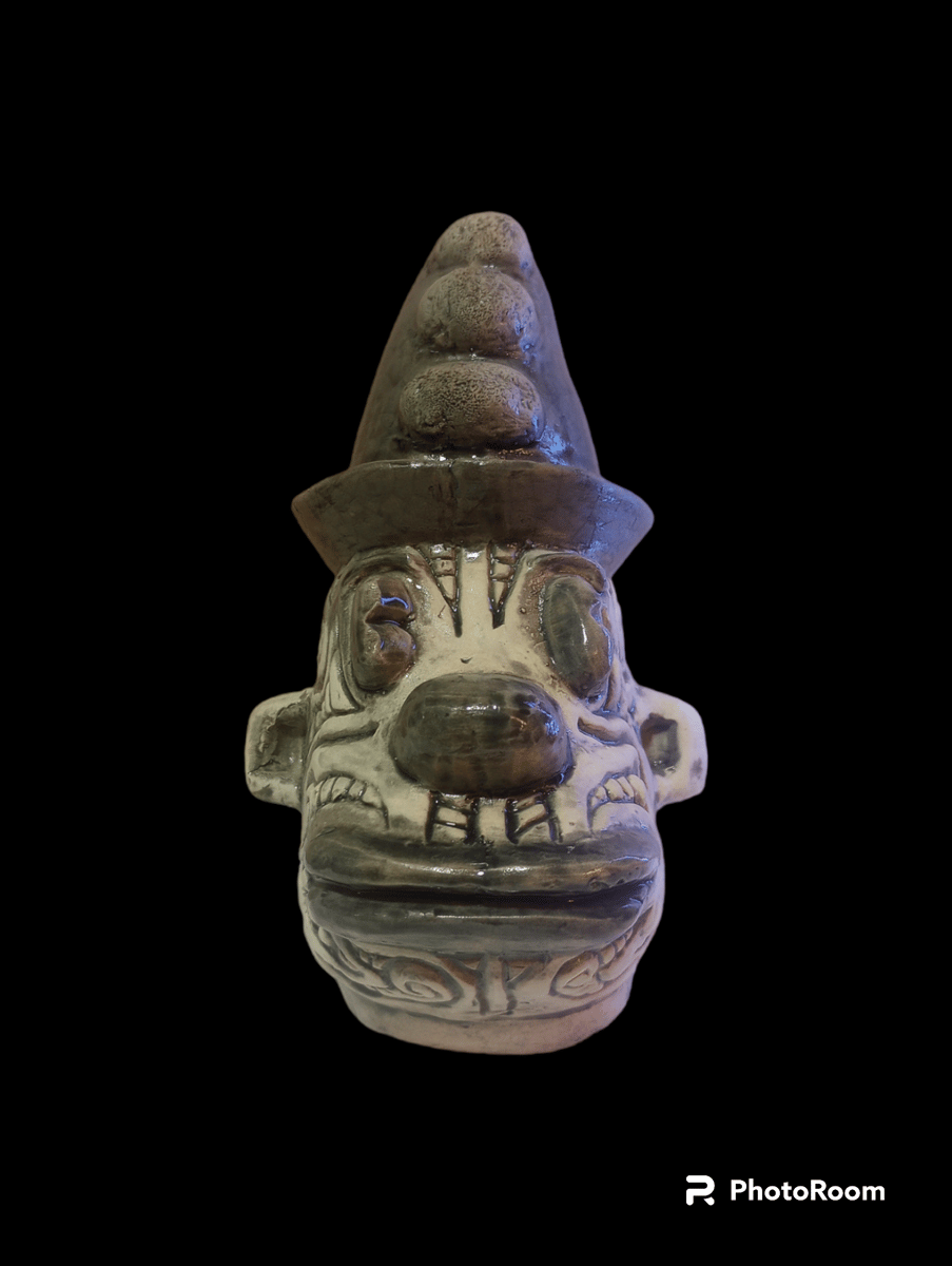 Moko Koko | Outl1n3 Island