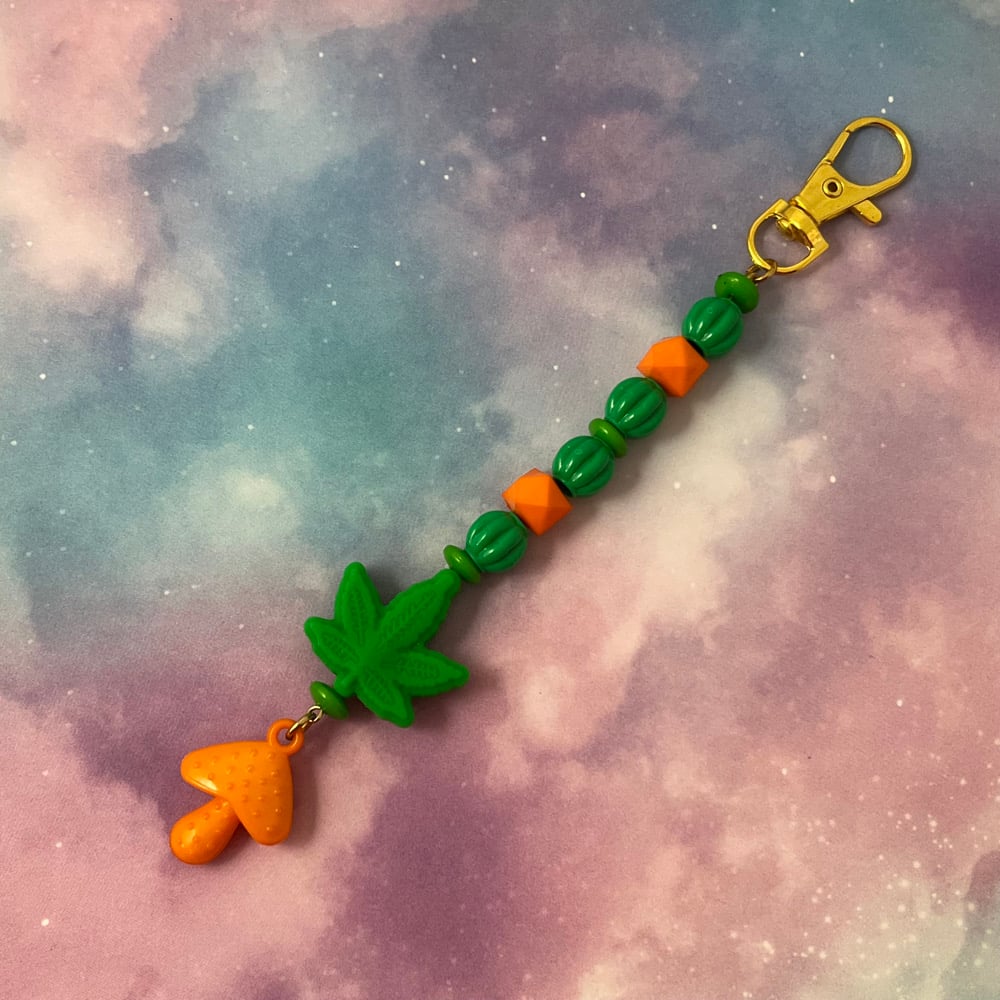 ‘Maple’ Leaf Keychain | LittleCraftiesStore