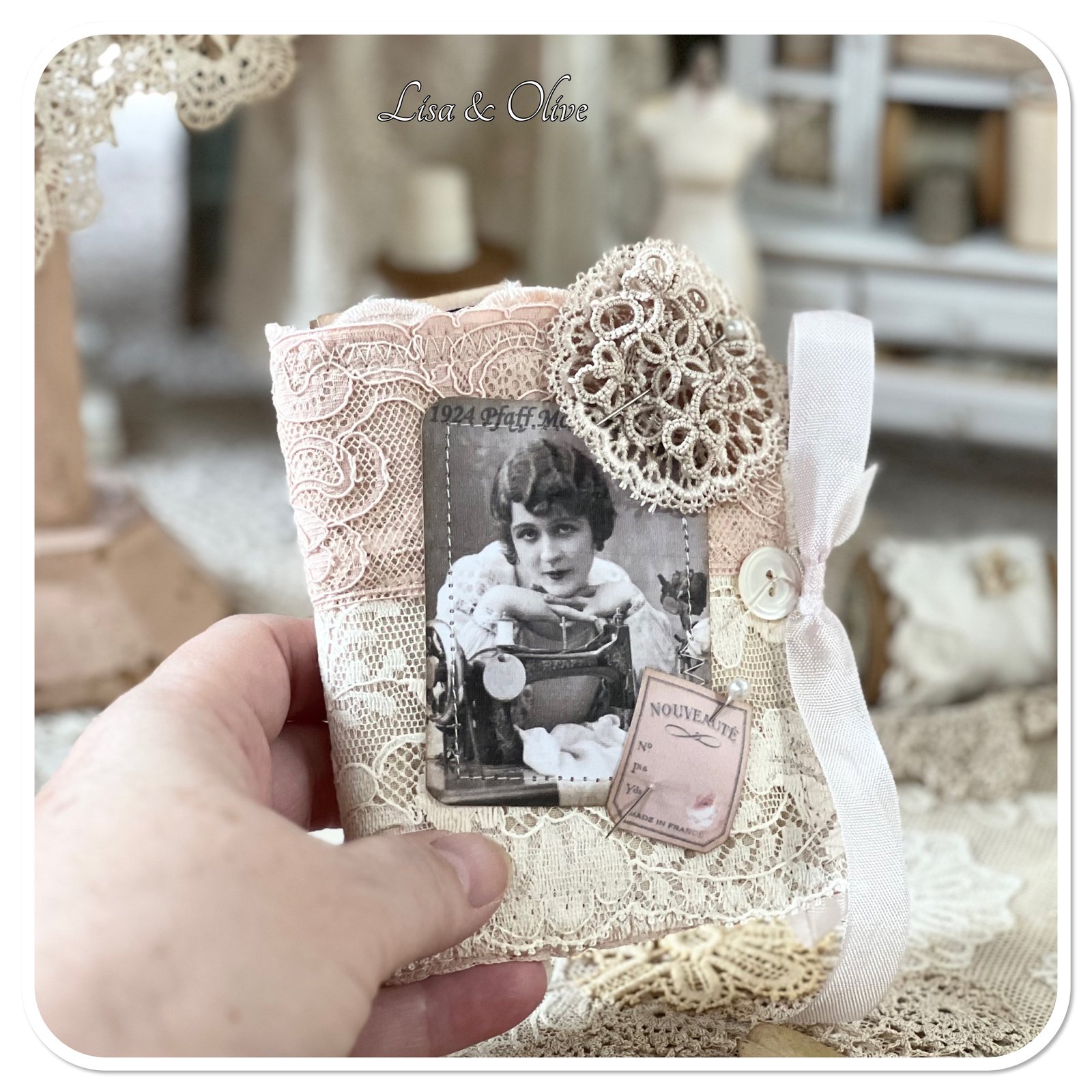 handmade sewing notions fabric lace sample book 4 | Lisaandolive