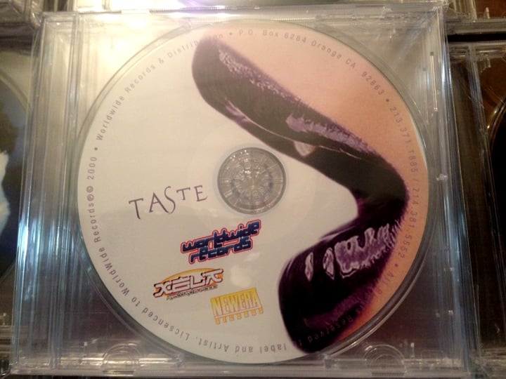 MUSIC SHOP — TASTE