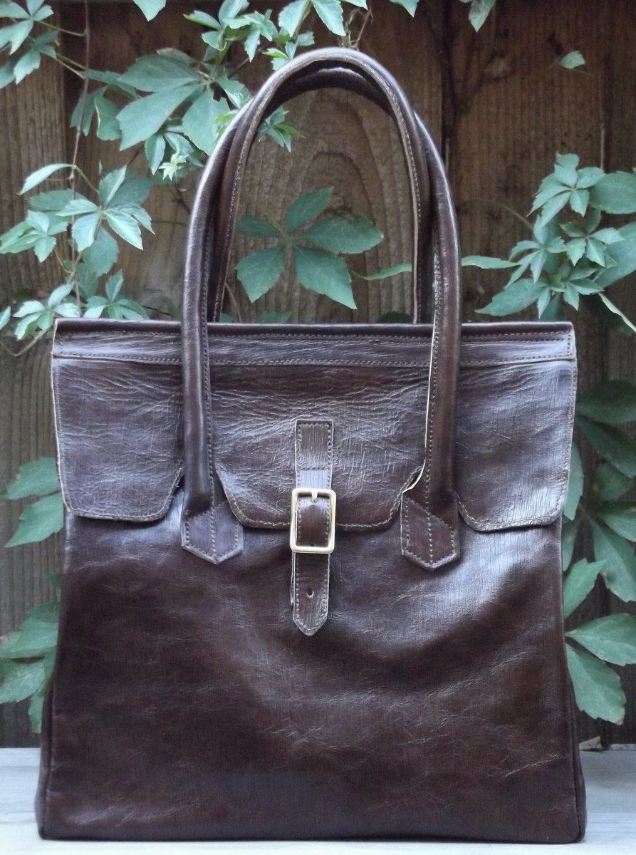 Brass Clasp Bag / stonehoss