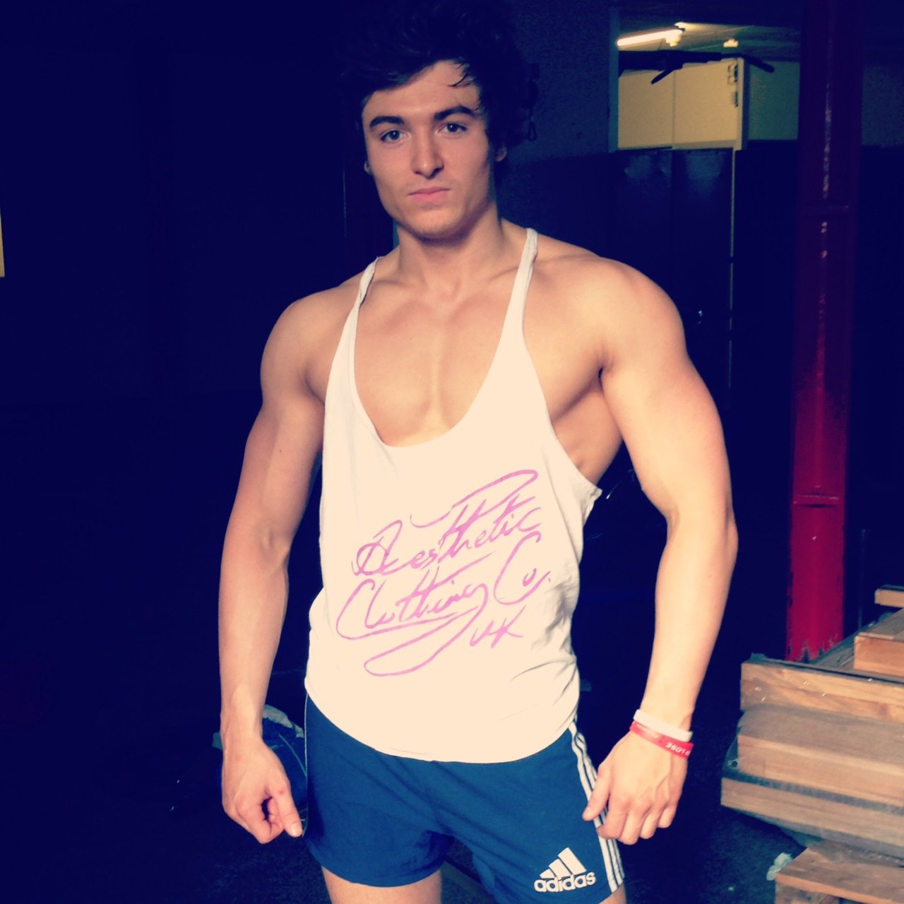 "Aesthetic Clothing Co" White Stringer Vest / Aesthetic Clothing Co