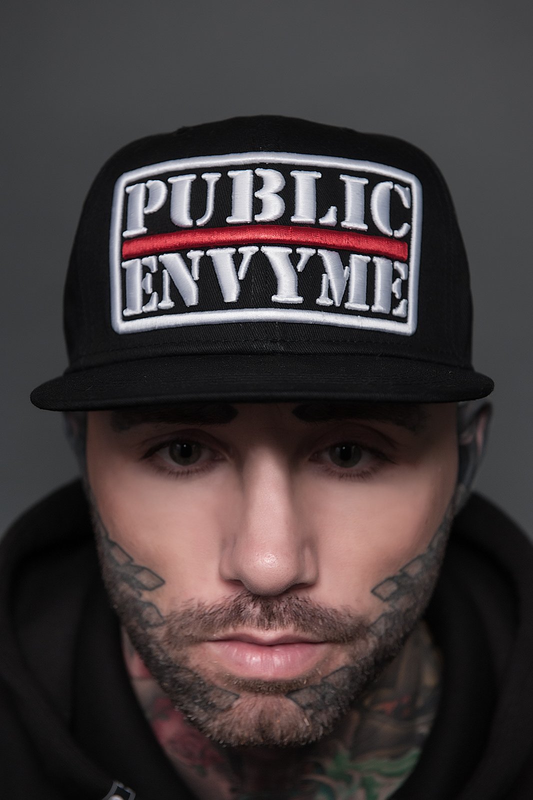 PUBLIC ENVY SNAPBACK / JILTED ROYALTY