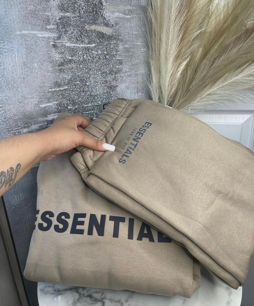 Brown Essentials Set | Layys Closet