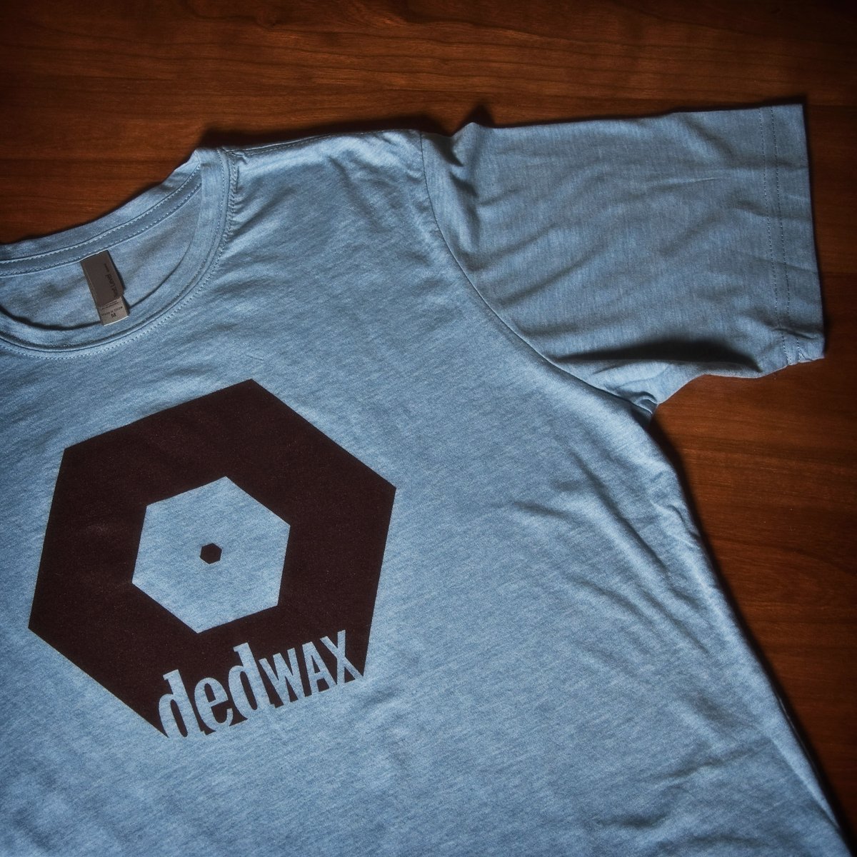 dedw^x logo tee | dedw^x