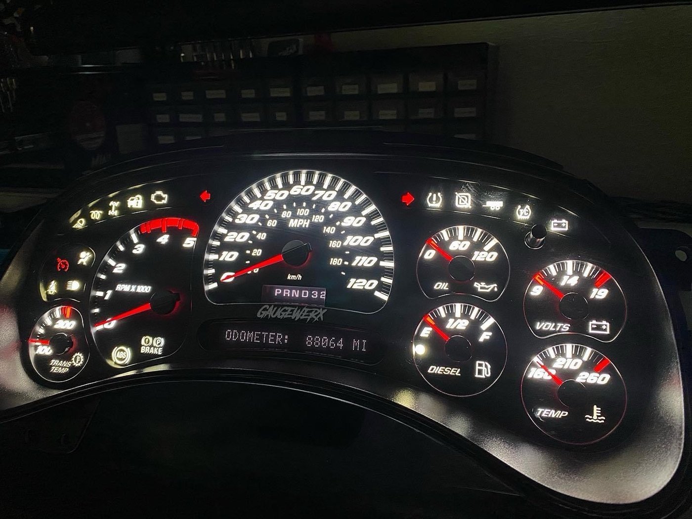 2003-2007 Classic GM Custom Cluster - Complete | GaugeWerx