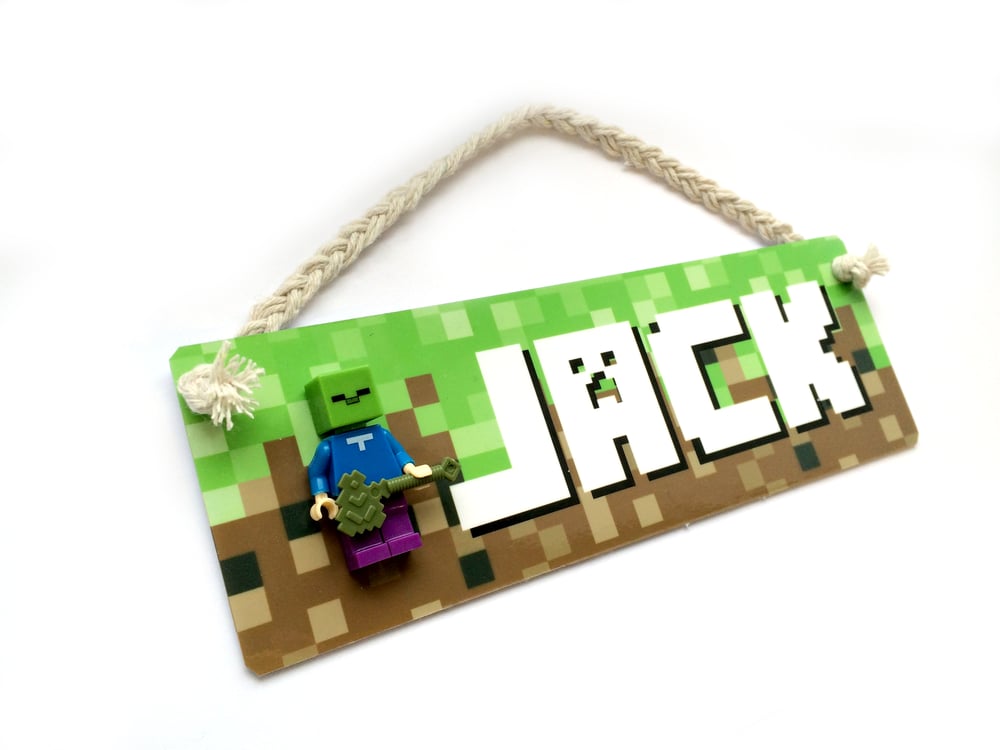 Minecraft Name Plaque / Minifigure Madness