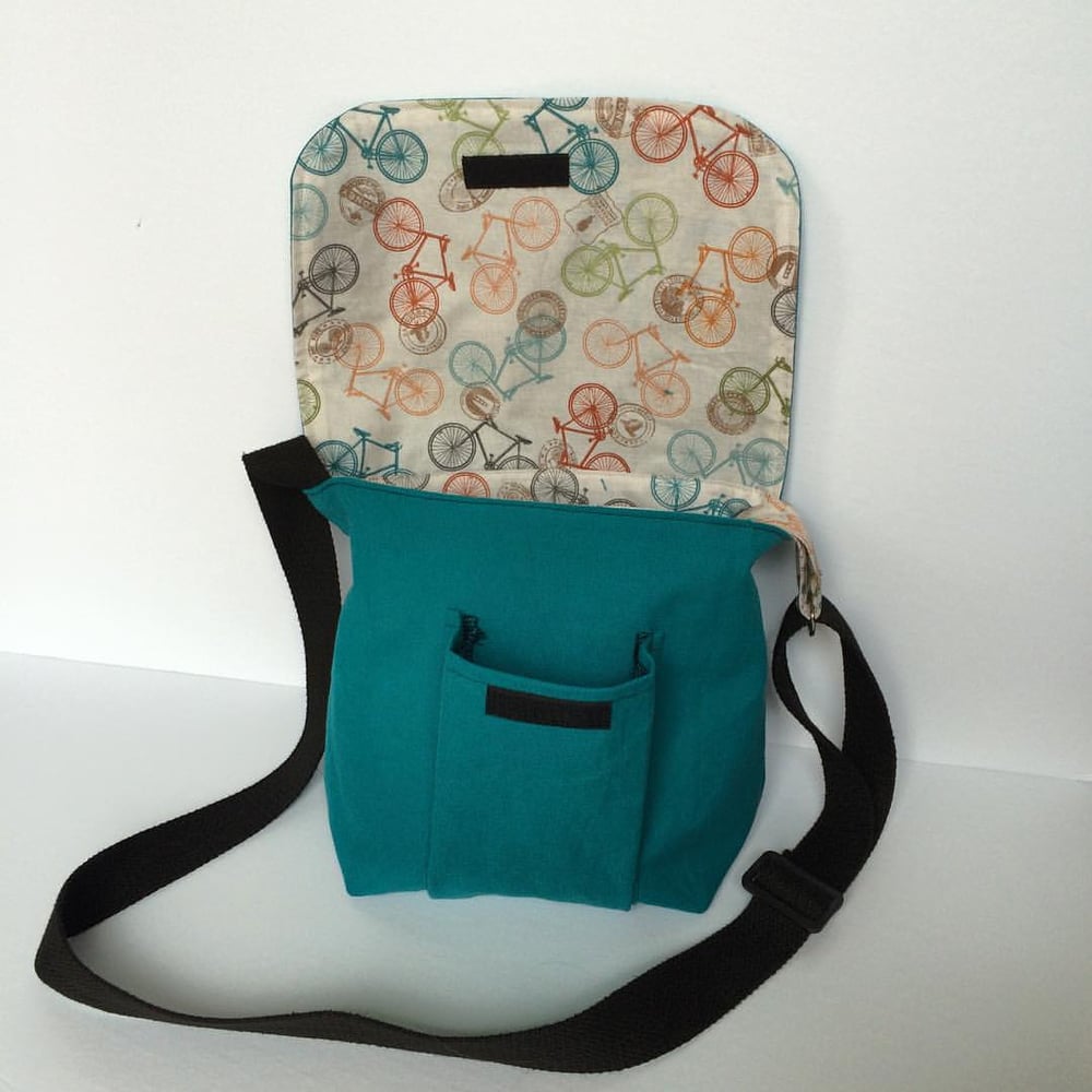 Kids Unplugged — Nature Tracker Bag Kids Unplugged — Nature Tracker Bag