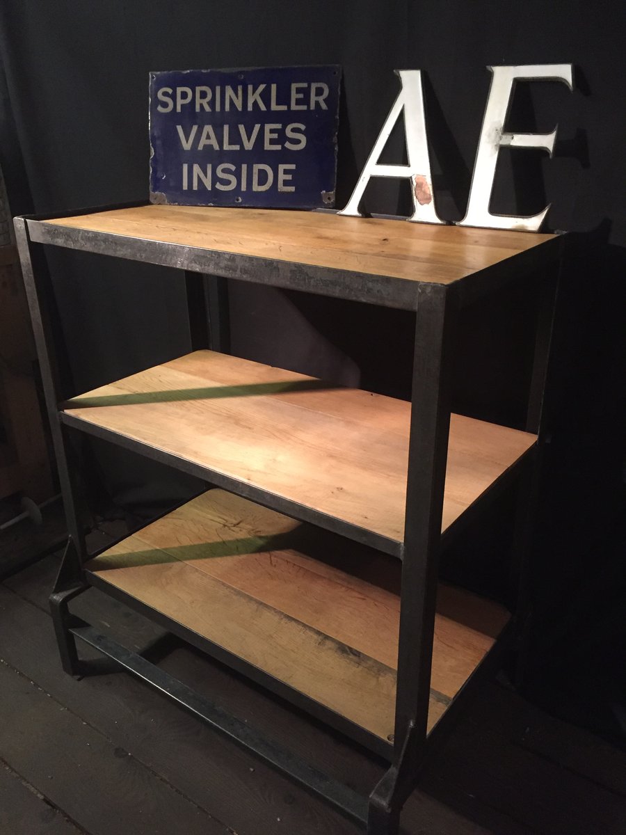 Industrial engineers rack/bench / Utilate