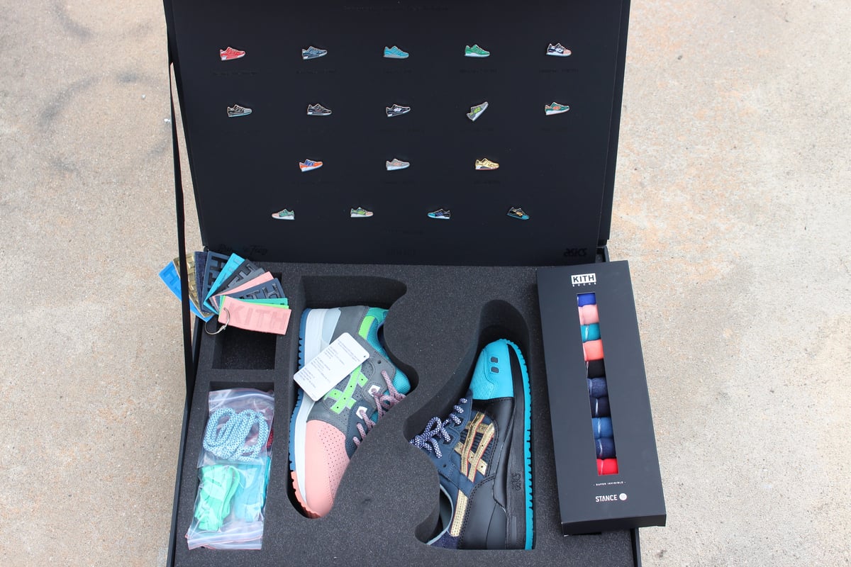 Asics x Ronnie Fieg "Homage" Special Box / SolesAknyc