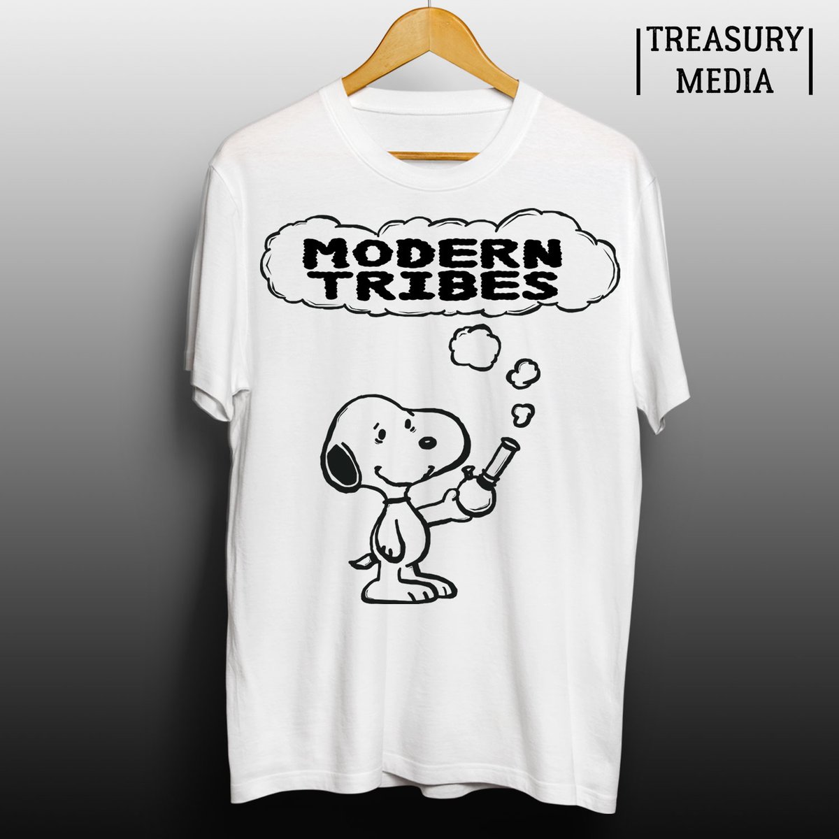 Modern Tribes Snoopy Bong Tshirt. / Modern Tribes