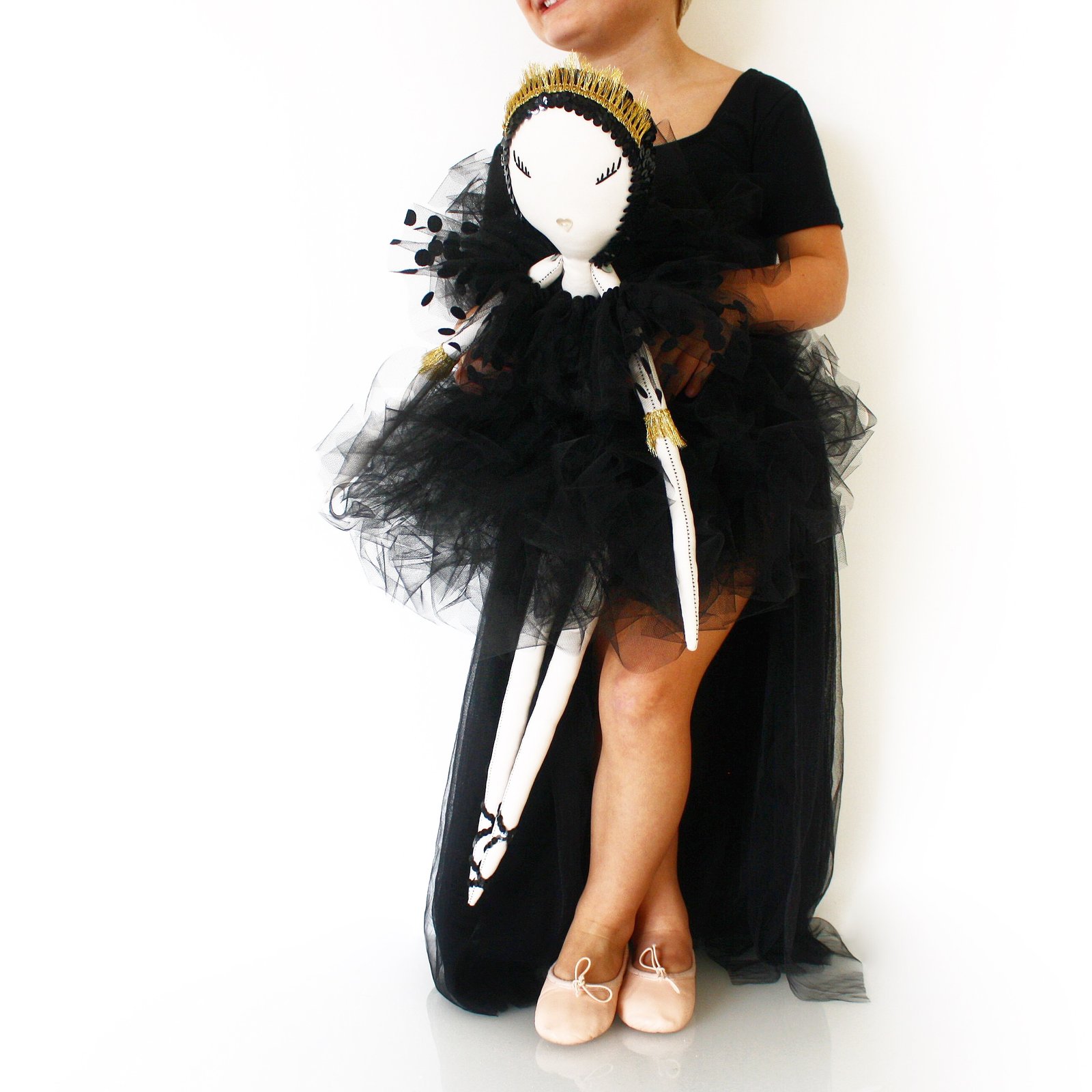 MAVEN VIKTORIA - The Couture Collection / Maven Dolls