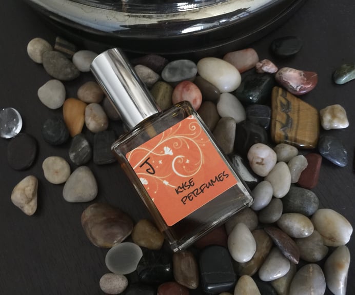 Home | Kyse Perfumes