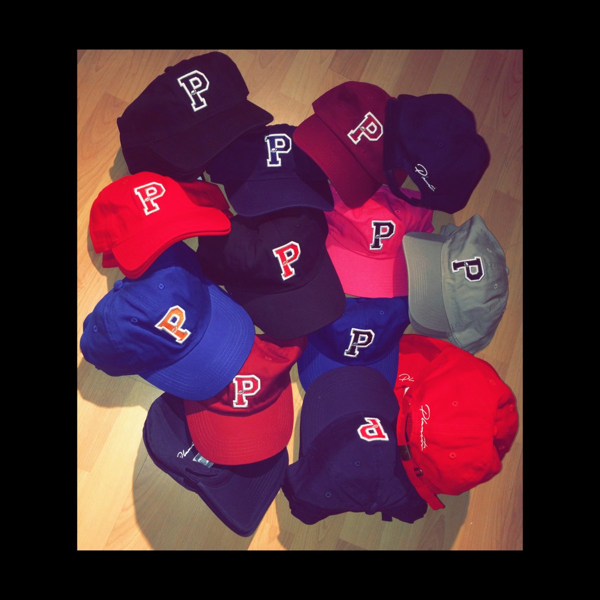 VARSITY "P" SIGNATURE PANEL / 7 PLANETS