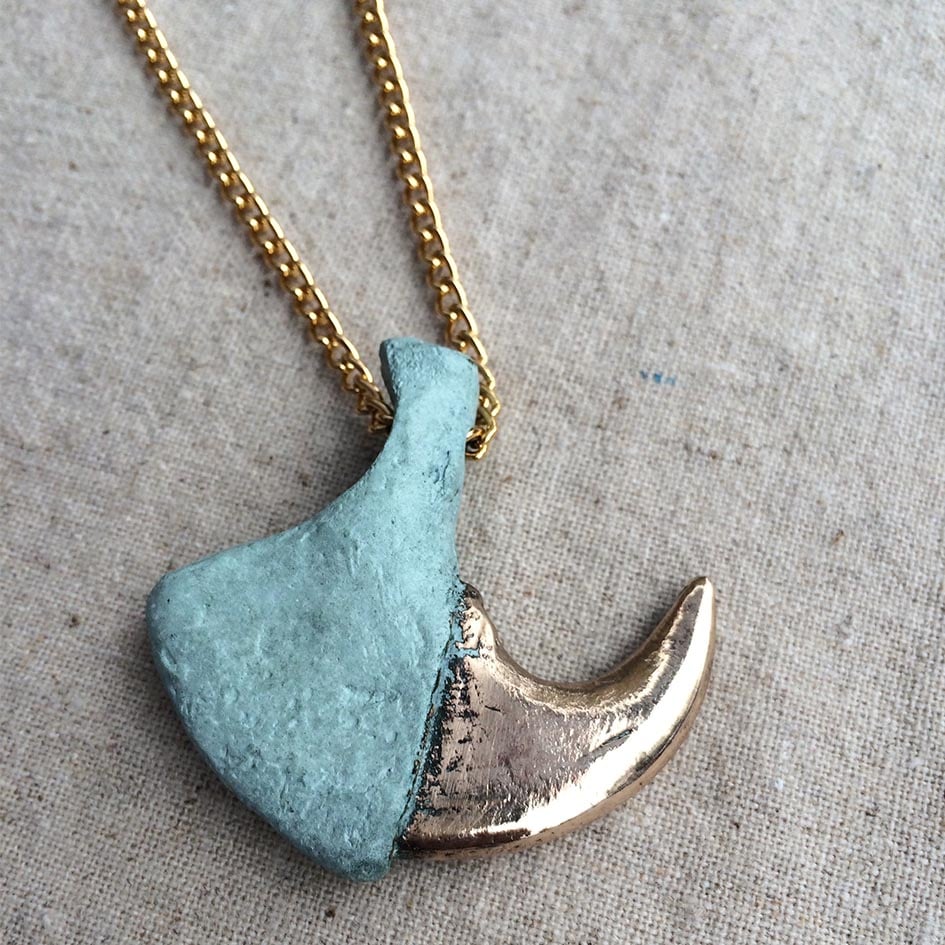 YOUNG RELIC — 4cm Lion Claw