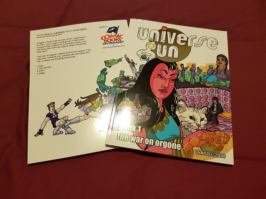 Universe Gun Trade Paperback | Dr Mike 2000