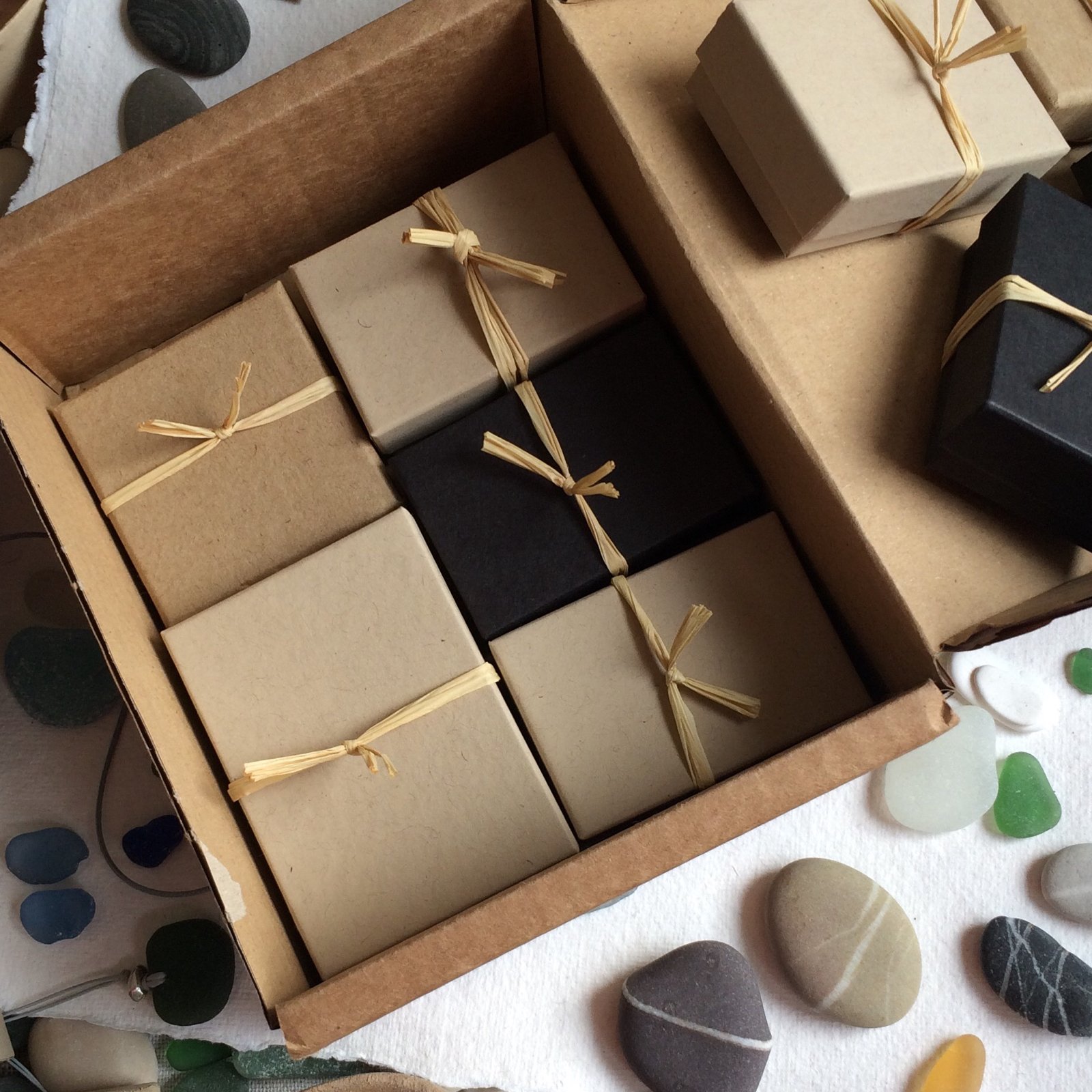 Recycled gift boxes / Sea Glass and Stone - Drawings and Jewellery by ...
