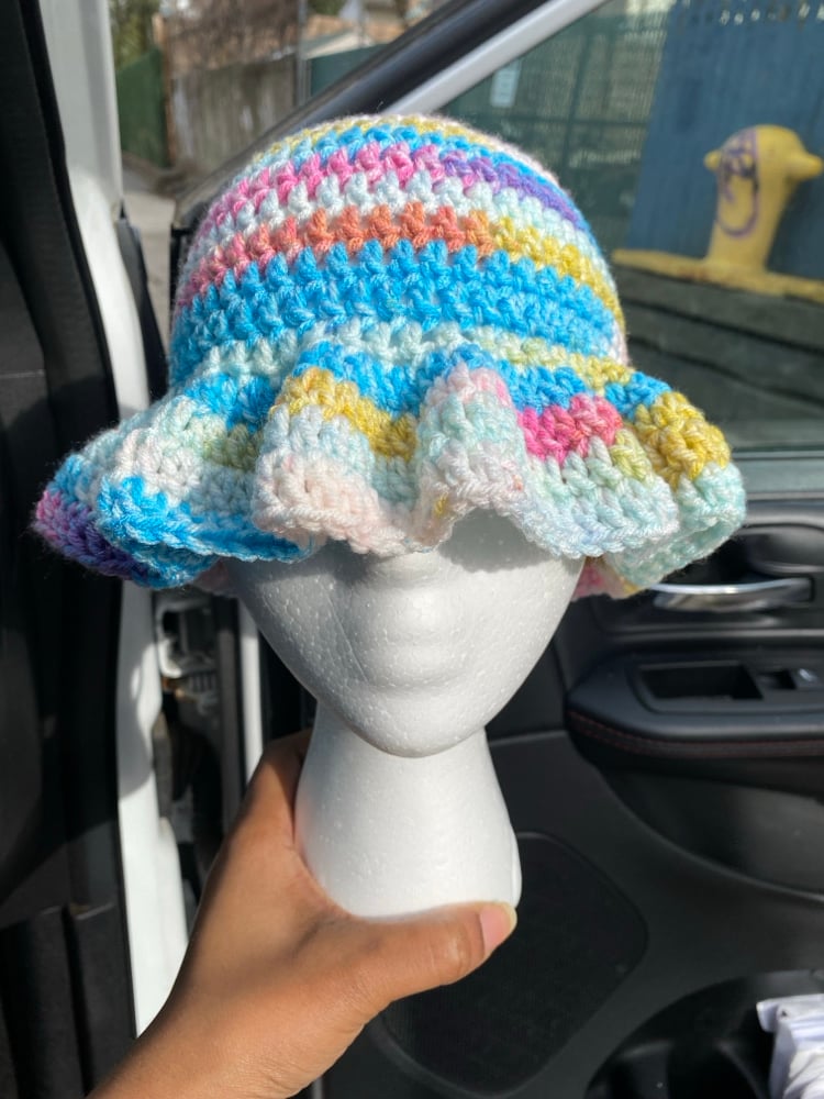 Wavy Hats | Brittany’s Room