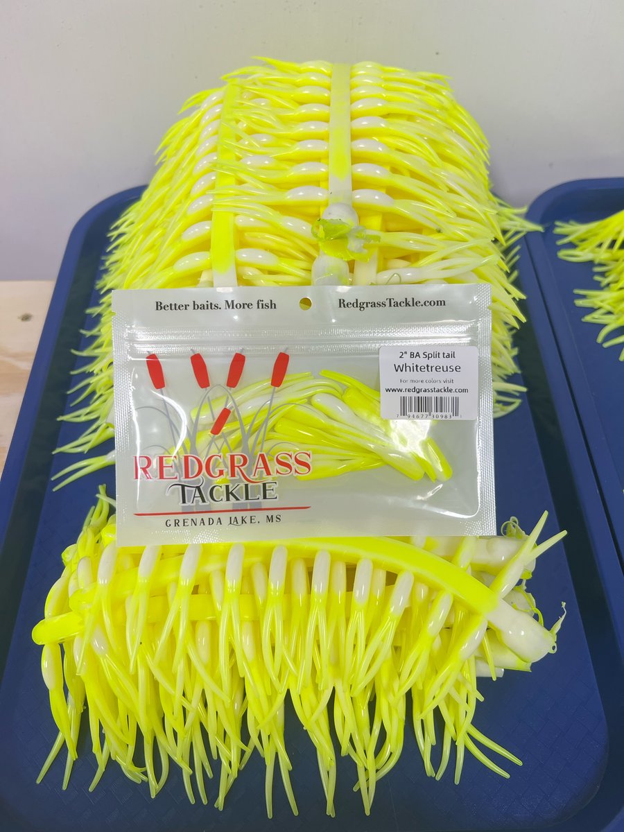 2"BA Split tail - Whitetreuse | Redgrass Tackle