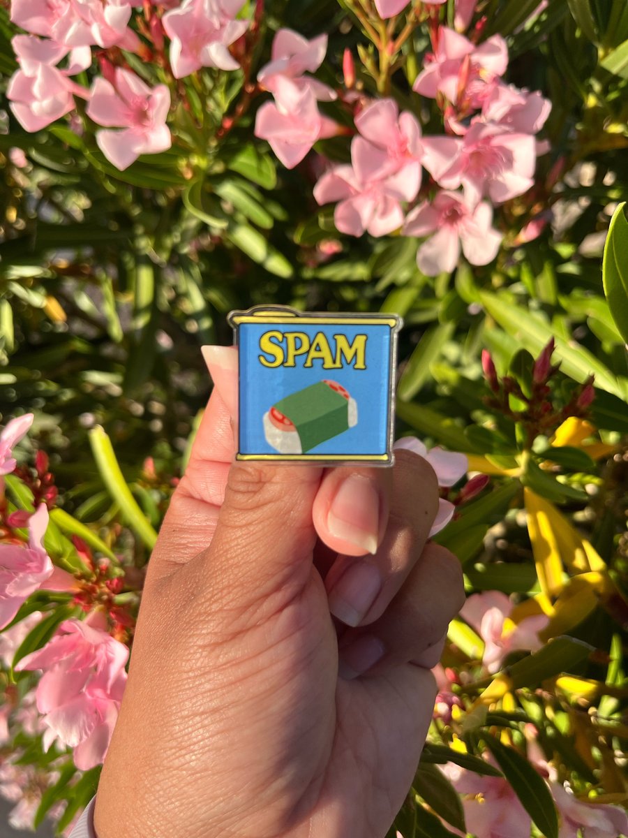 Musubi Pin | NoellTomStudios