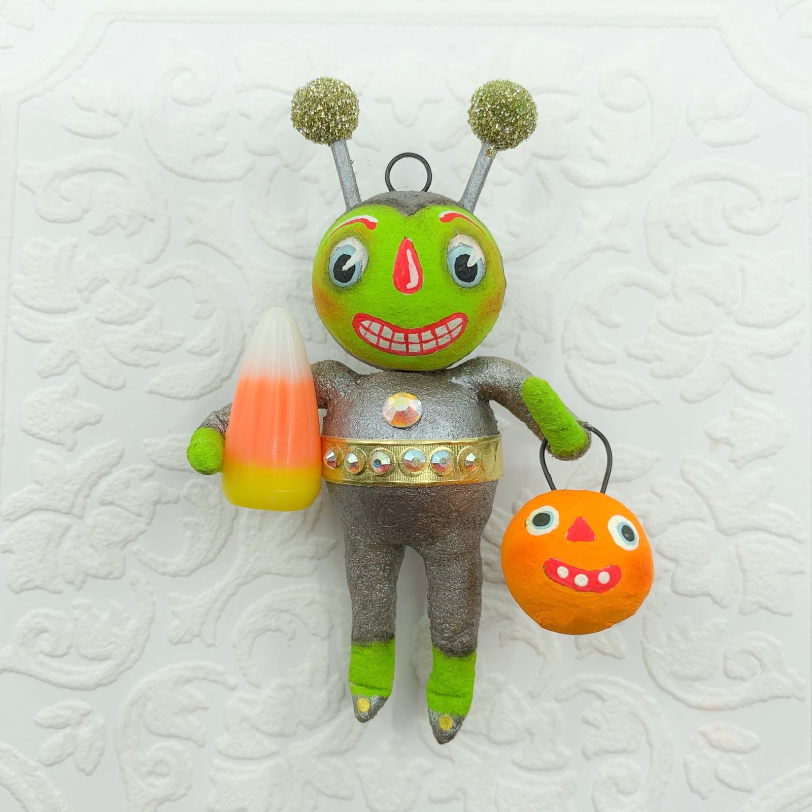 Trick or Treat Alien with Jack O' Lantern and Candy Corn | Spun Cotton ...