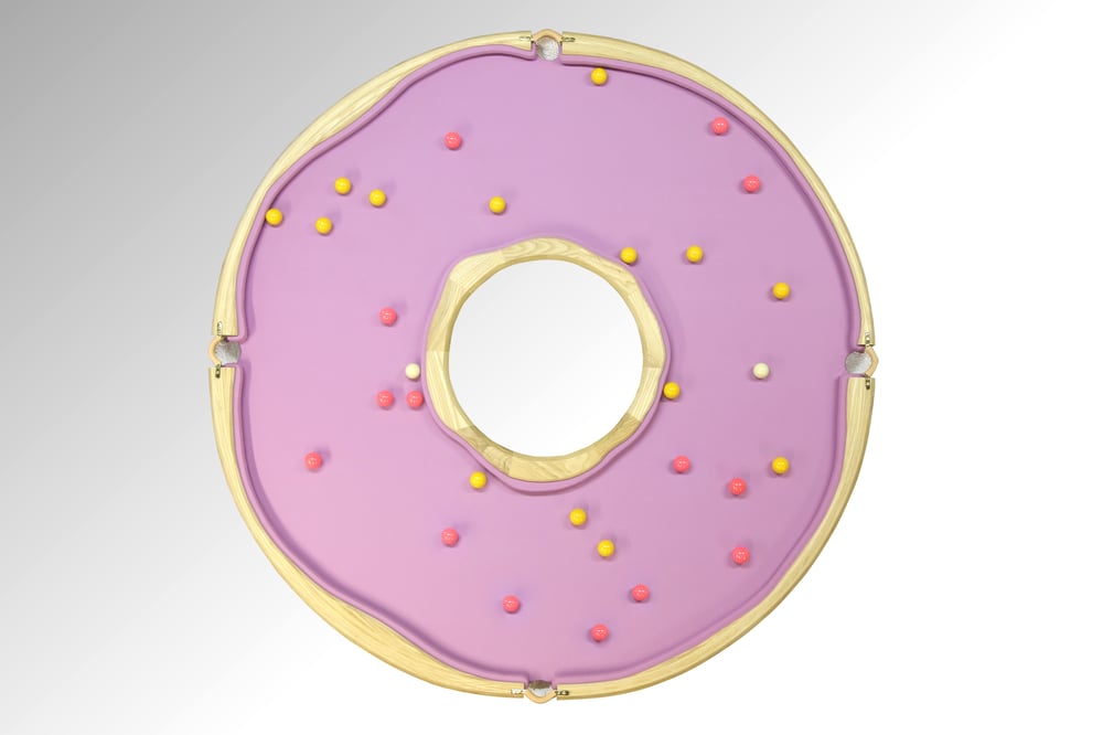 Doughnut Pool Table | Château Cléon