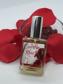 Home | Kyse Perfumes