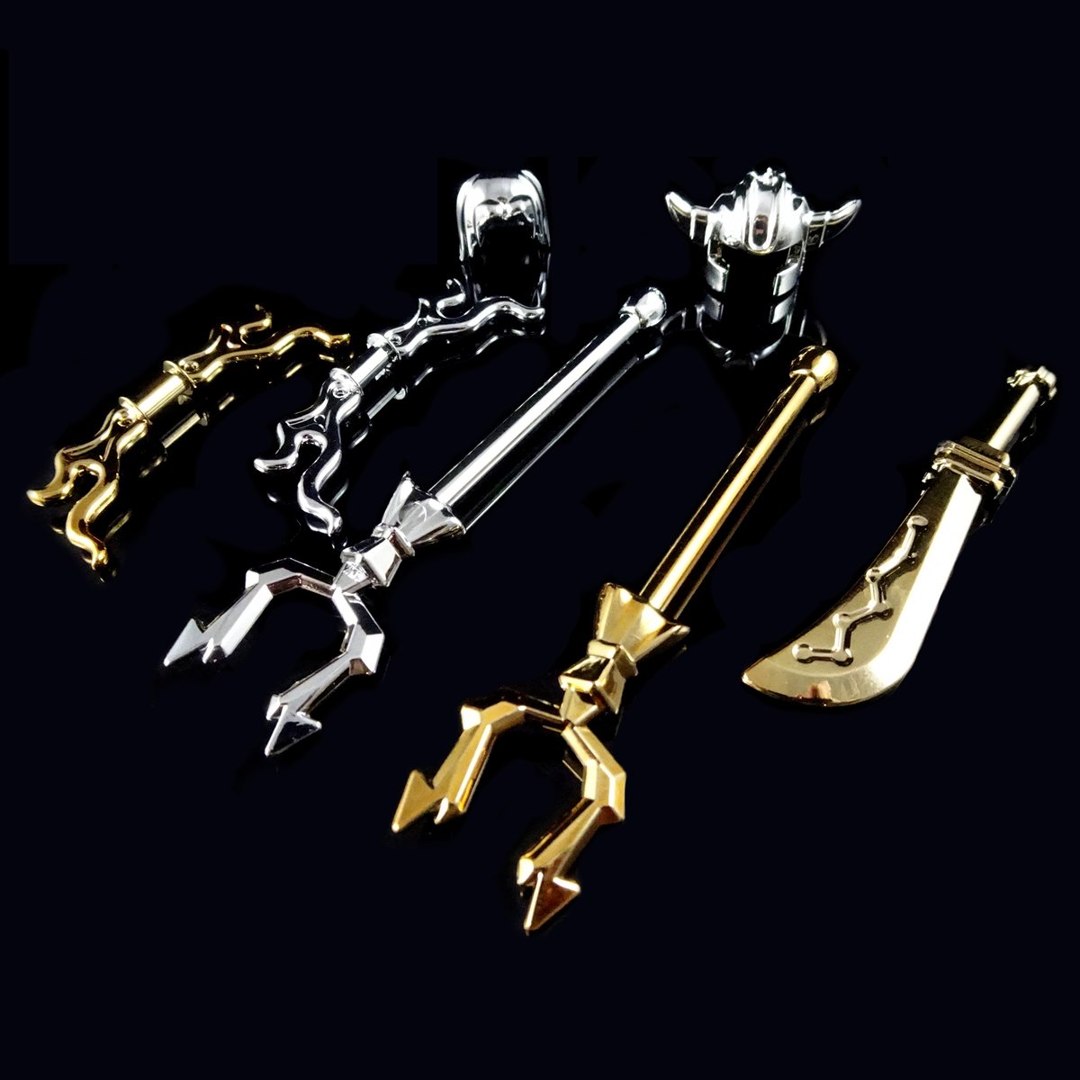 Shiny Things! Weapons and Gear! | Crazy Bricks