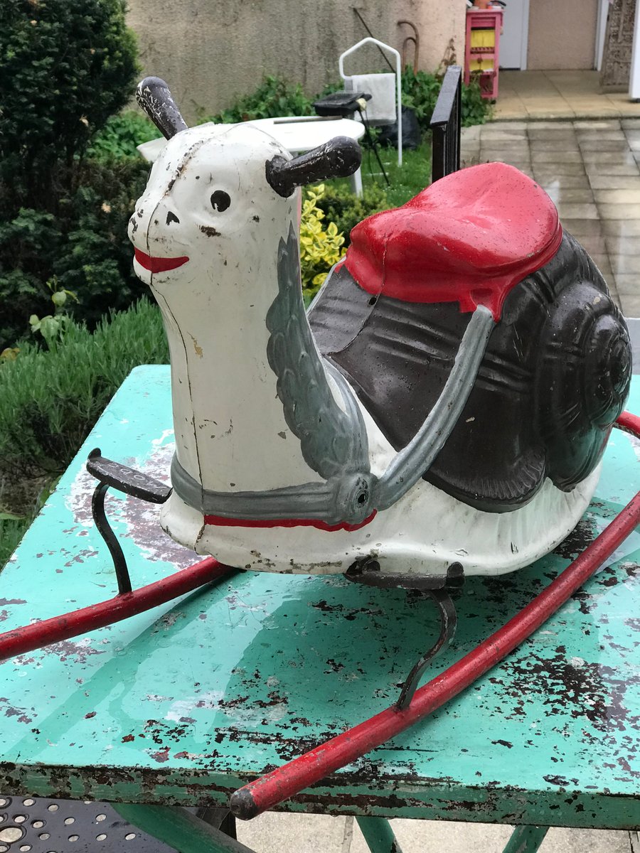 Rare Escargot Mobo | RELOOK MEUBLES - Mobilier industriel, de Métier