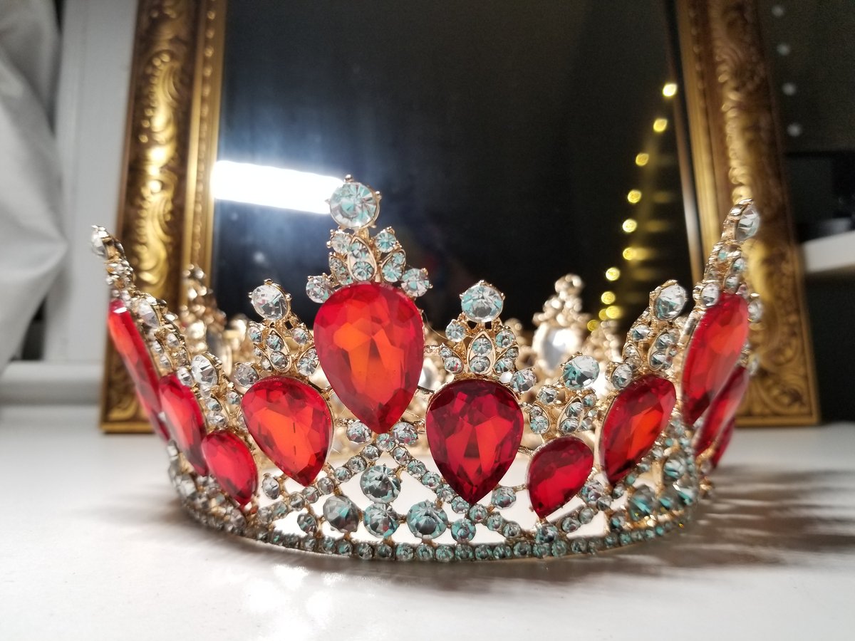 Queenin' Ruby Crown | Queenin Crowns