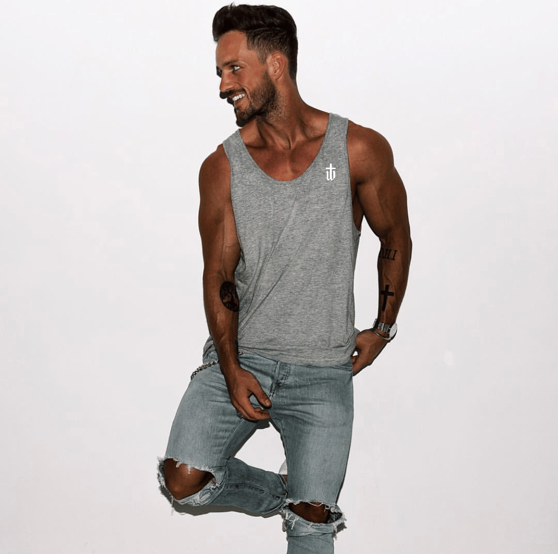 MUSCLE VEST • GREY | WROE TRENDS