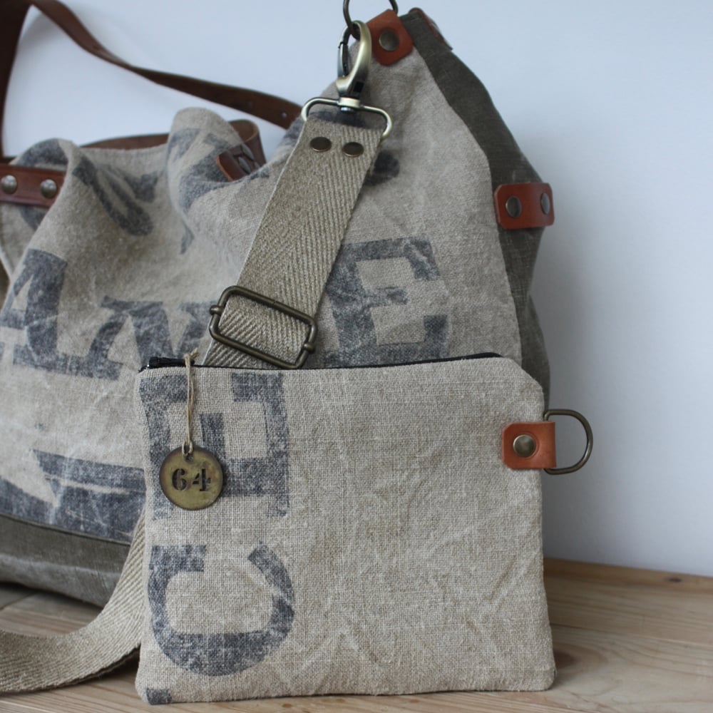 Ensemble sac cabas poste & military 533 et sa pochette assortie. / Le ...