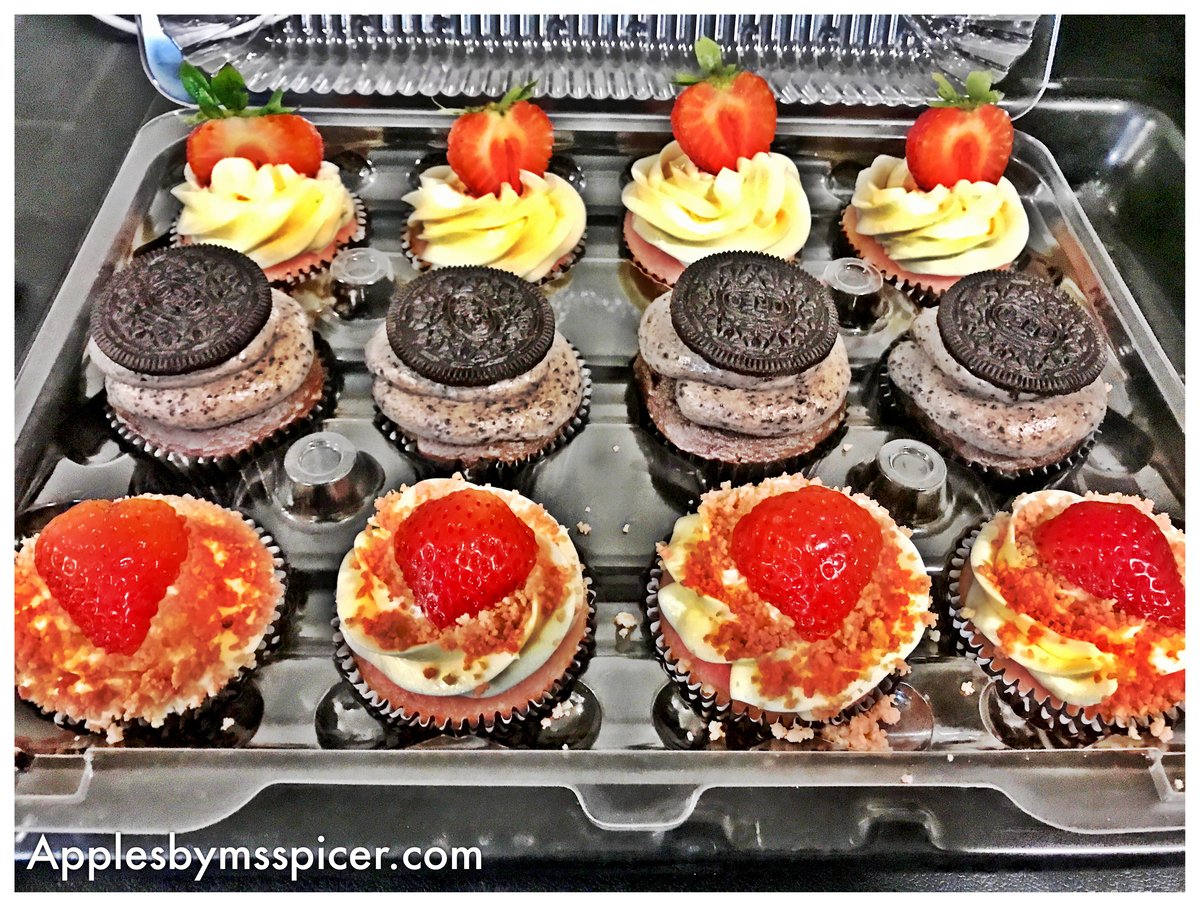 Gourmet Cupcakes- Assorted | ApplesByMsSpicer