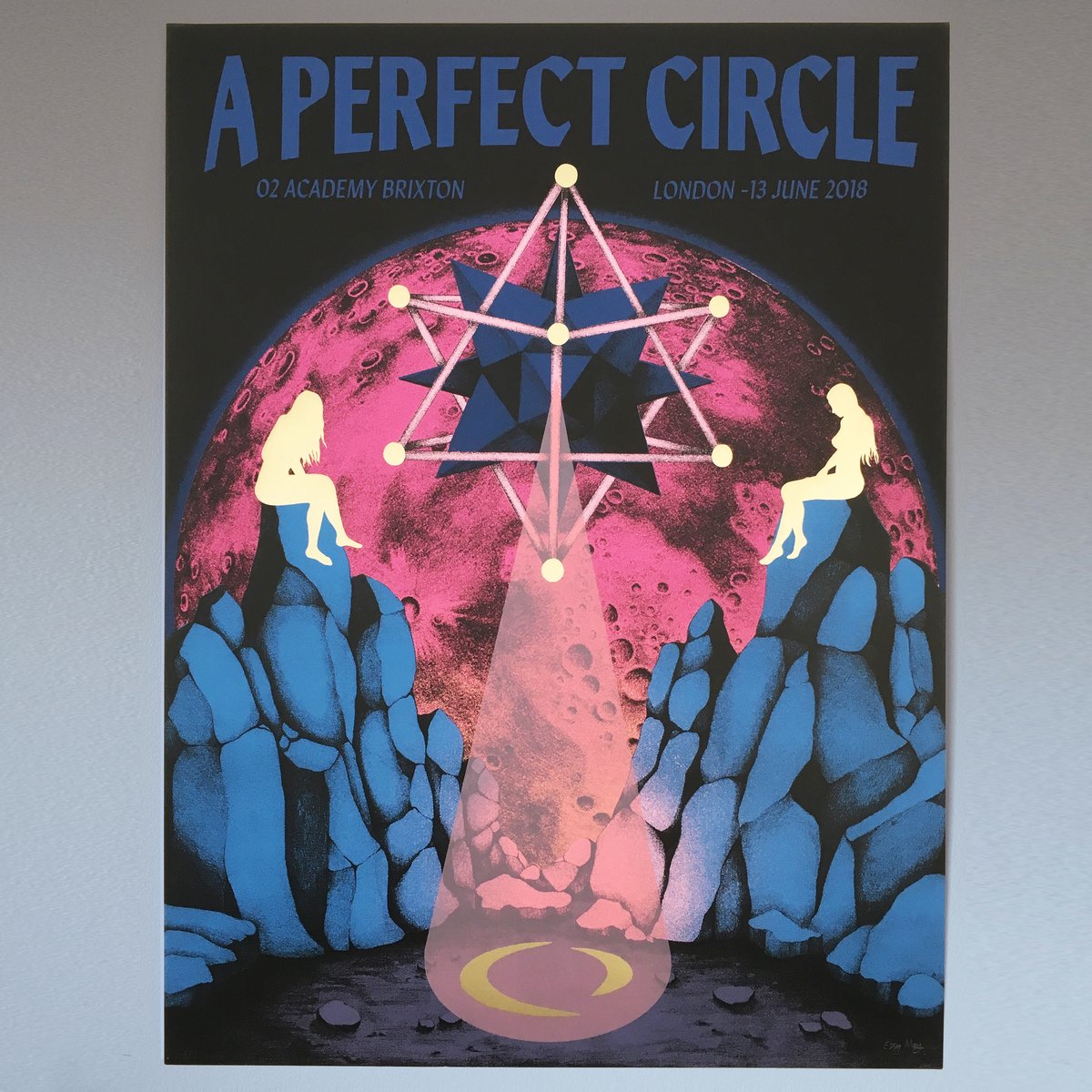 A PERFECT CIRCLE SCREEN PRINTED 18 X 24 TOUR POSTER / ESSY MAY