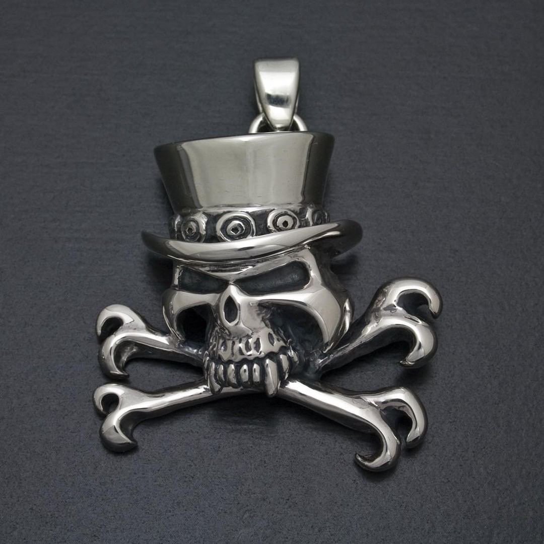 SLASH SKULL PENDENT | slash collection