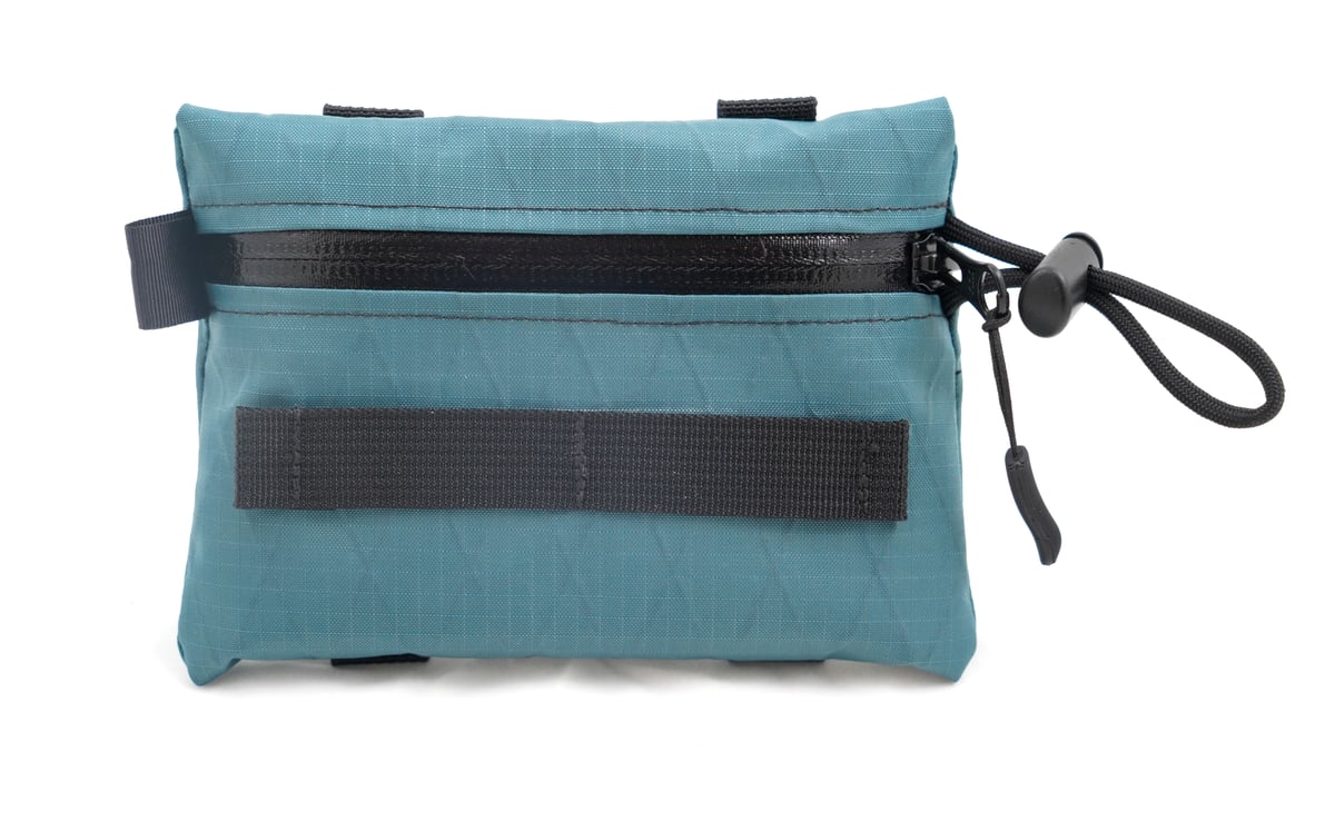 Minimal Fly Wallet includes 5 flies | theflylab