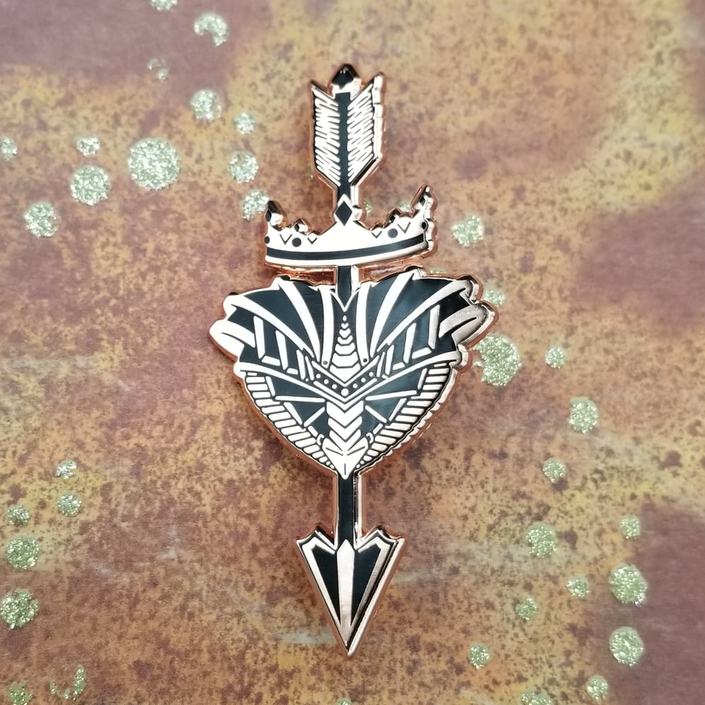 Heart of a Killer Queen Pin | vipi.ink