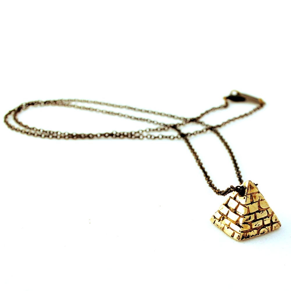 Small Pyramid Necklace / Lillian Crowe