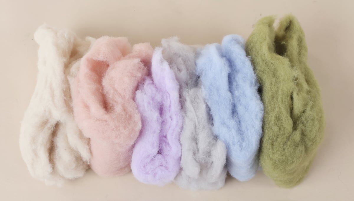 1 FLUFFY WOOL WRAP | Aless Newborn Props Shop