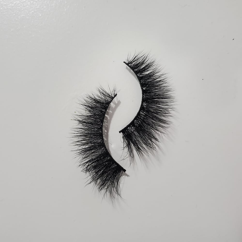 Flirty | Lushux Lashes By Pam