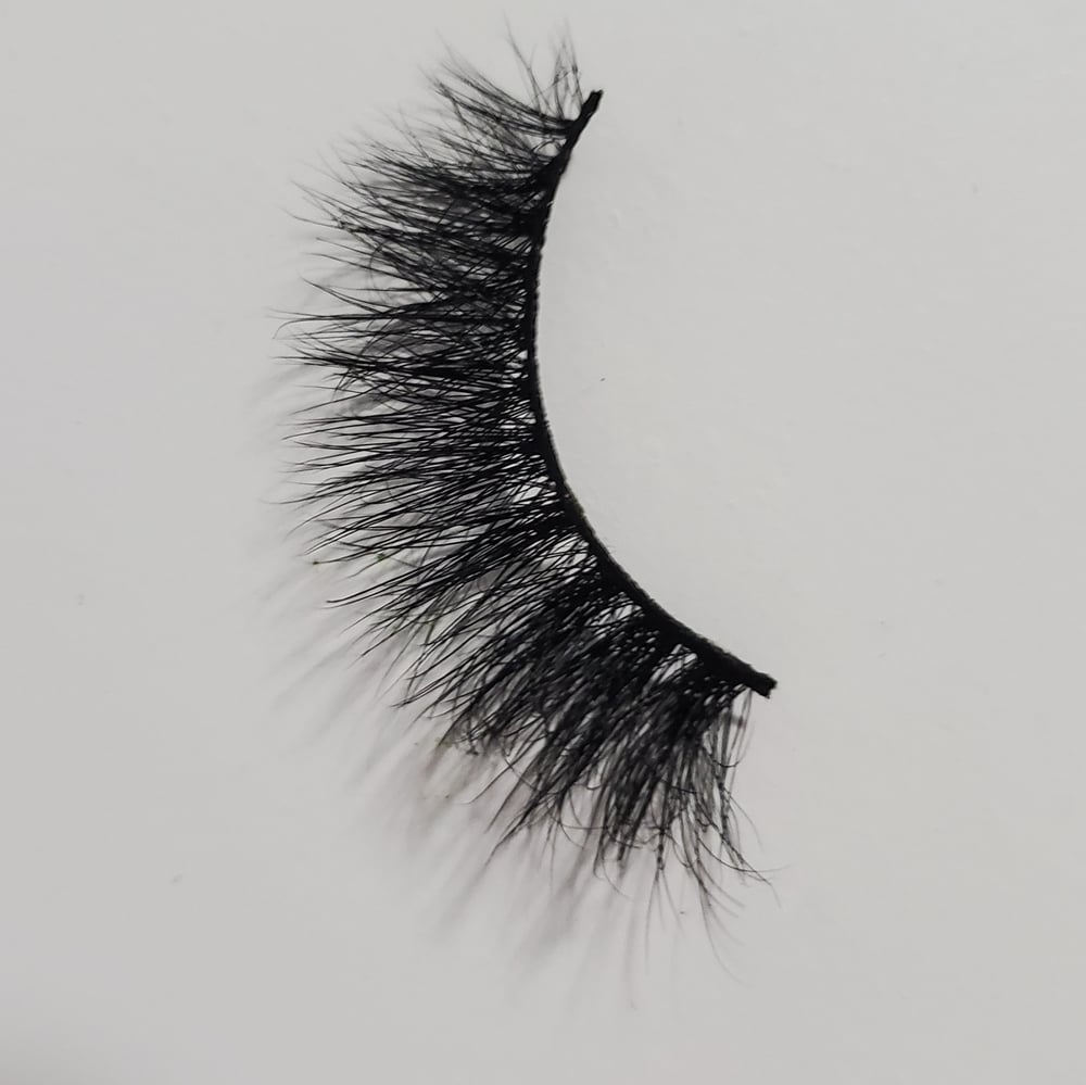 Flirty | Lushux Lashes By Pam