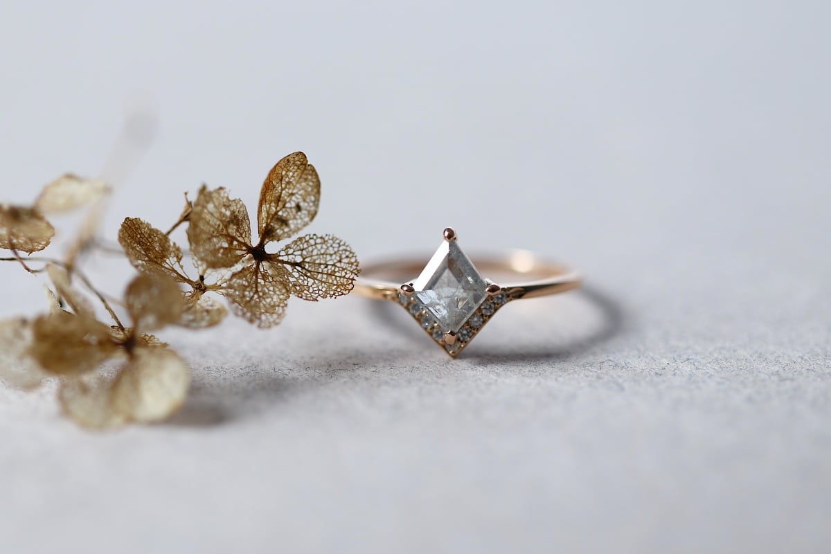 18ct Rose gold, grey rose-cut diamond ring (LON156) | RUST jewellery