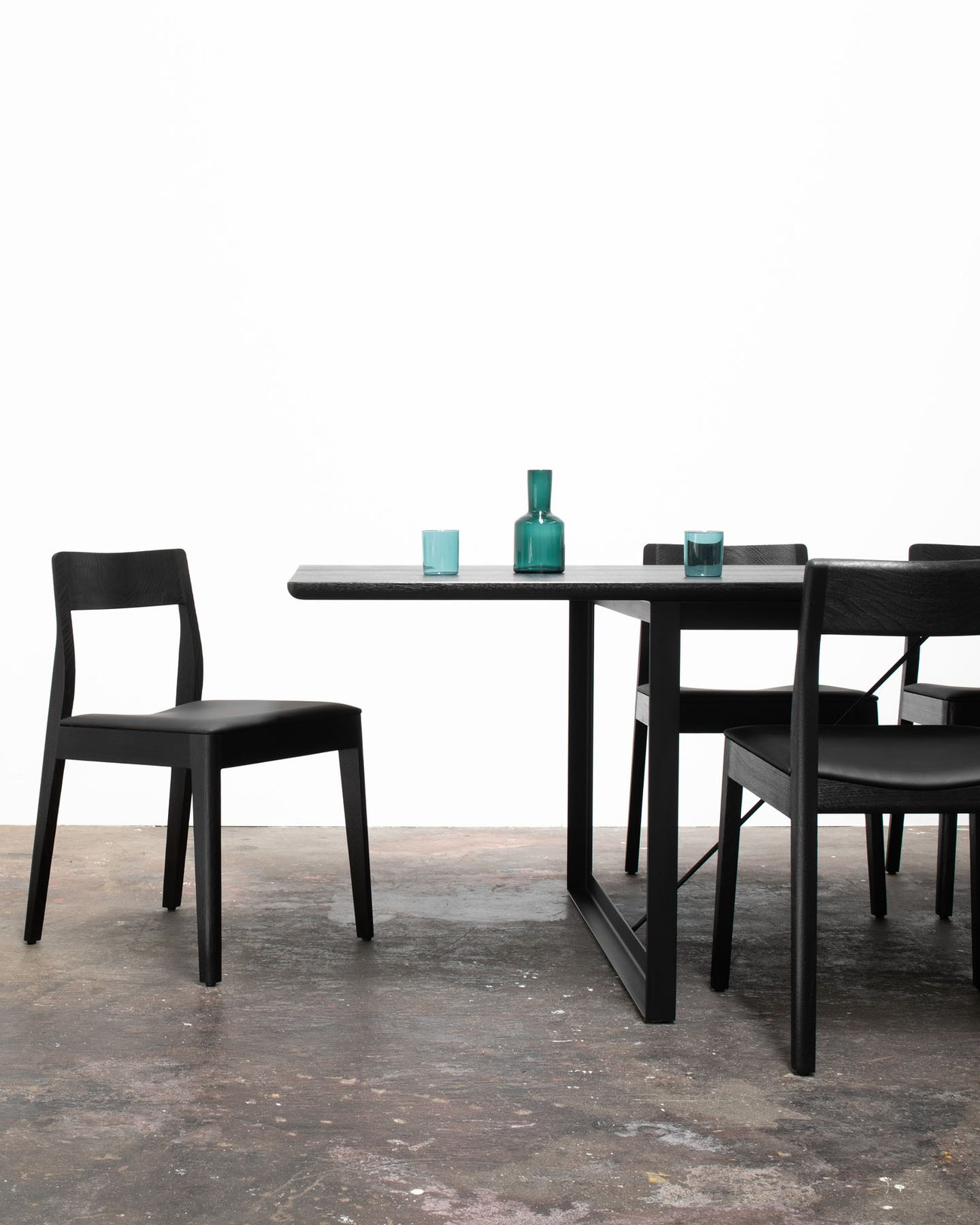 BLACK COW DINING TABLE | Simon Ancher Studio
