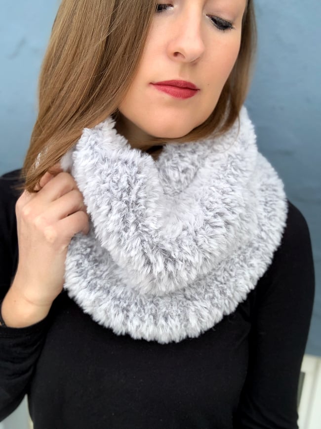 Kodiak Faux Fur Cowl (MADE TO ORDER) | Bon Bon Black Sheep