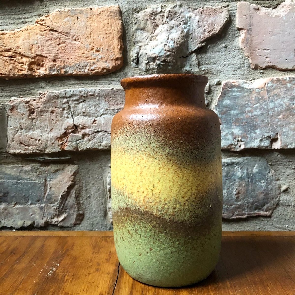 SCHEURICH KERAMIK WEST GERMAN POTTERY VASE 231-15 | The Manchester Bee ... SCHEURICH KERAMIK WEST GERMAN POTTERY VASE 231-15 | The Manchester Bee ...