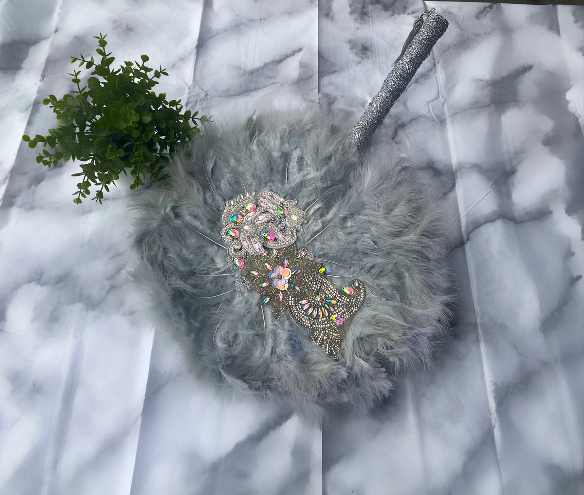 Long handle silver hand fan | S'ALONGÉ