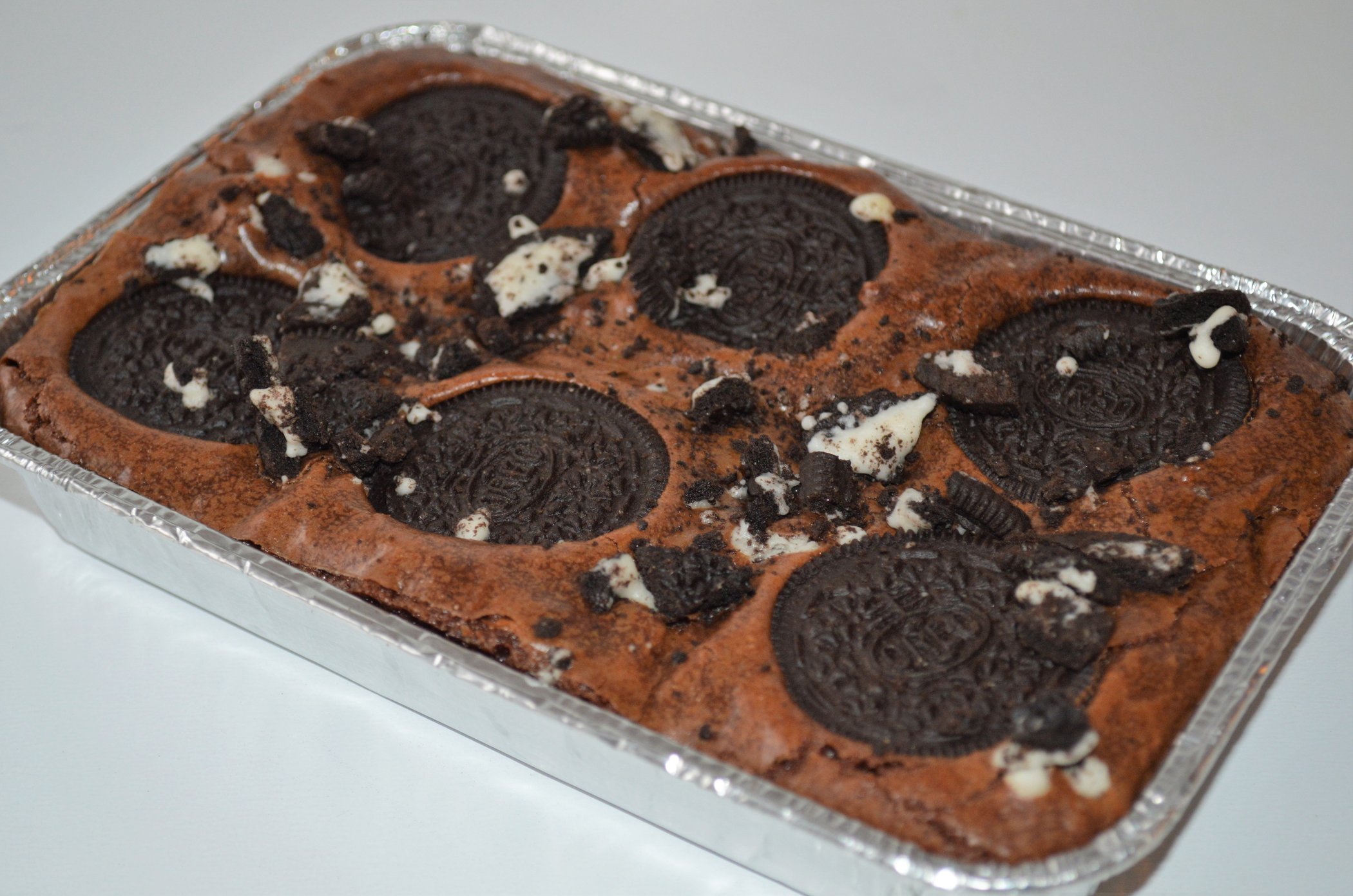 Oreo Brownie Tray | Eat Me Brownies
